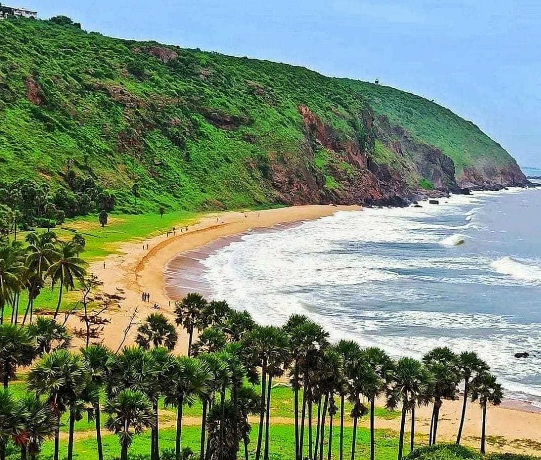 Top 7 Must Visit Beaches in Vizag (Visakhapatnam)