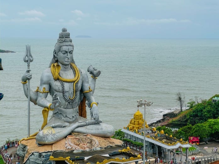 Murudeshwar Temple (Gokarna) - History, Timings & How to Reach
